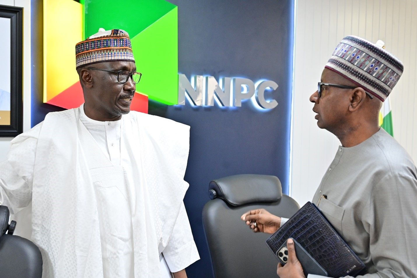 TOWN HALL MEETING WITH THE GROUP CHIEF EXECUTIVE OFFICER (GCEO) NNPC ...