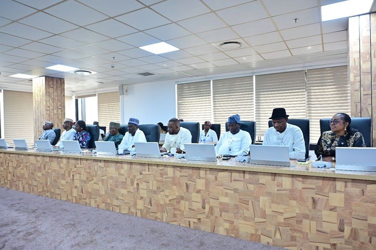 TOWN HALL MEETING WITH THE GROUP CHIEF EXECUTIVE OFFICER (GCEO) NNPC ...